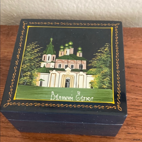 Vintage | Accents | Vintage 8s Russian Handpainted Box Cathedral Of The ...